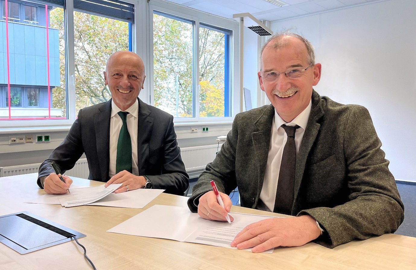 IT News - Dataport und P&I: Eine Erfolgsgeschichte wird fortgesetzt - P ...